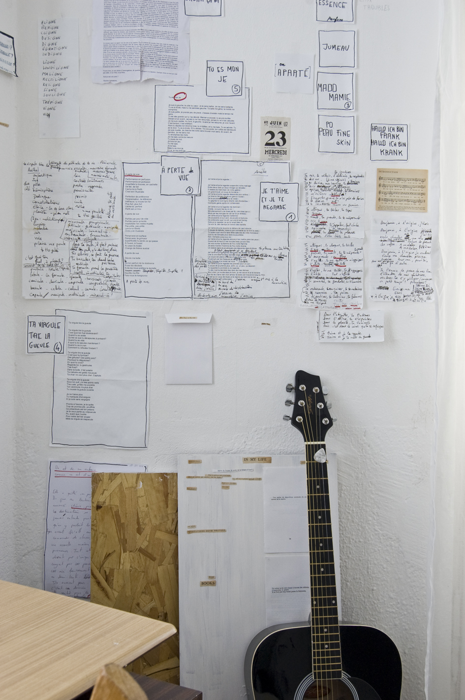 Mil liM (être), the White Book – THEMOONSTHEYCHANGE